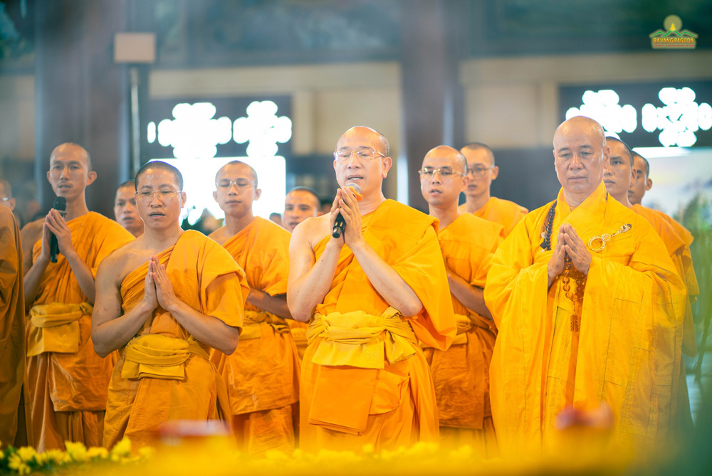 Ba Vang Pagoda organizes the 266th death anniversary of Maha Sramana ...